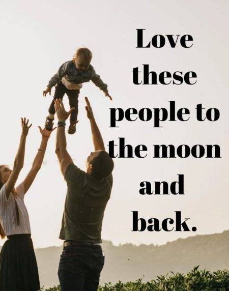 301+ Best Family Status & Captions For A Family Lover